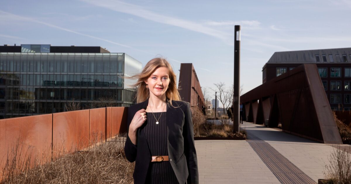 Eline Blom — To Interface